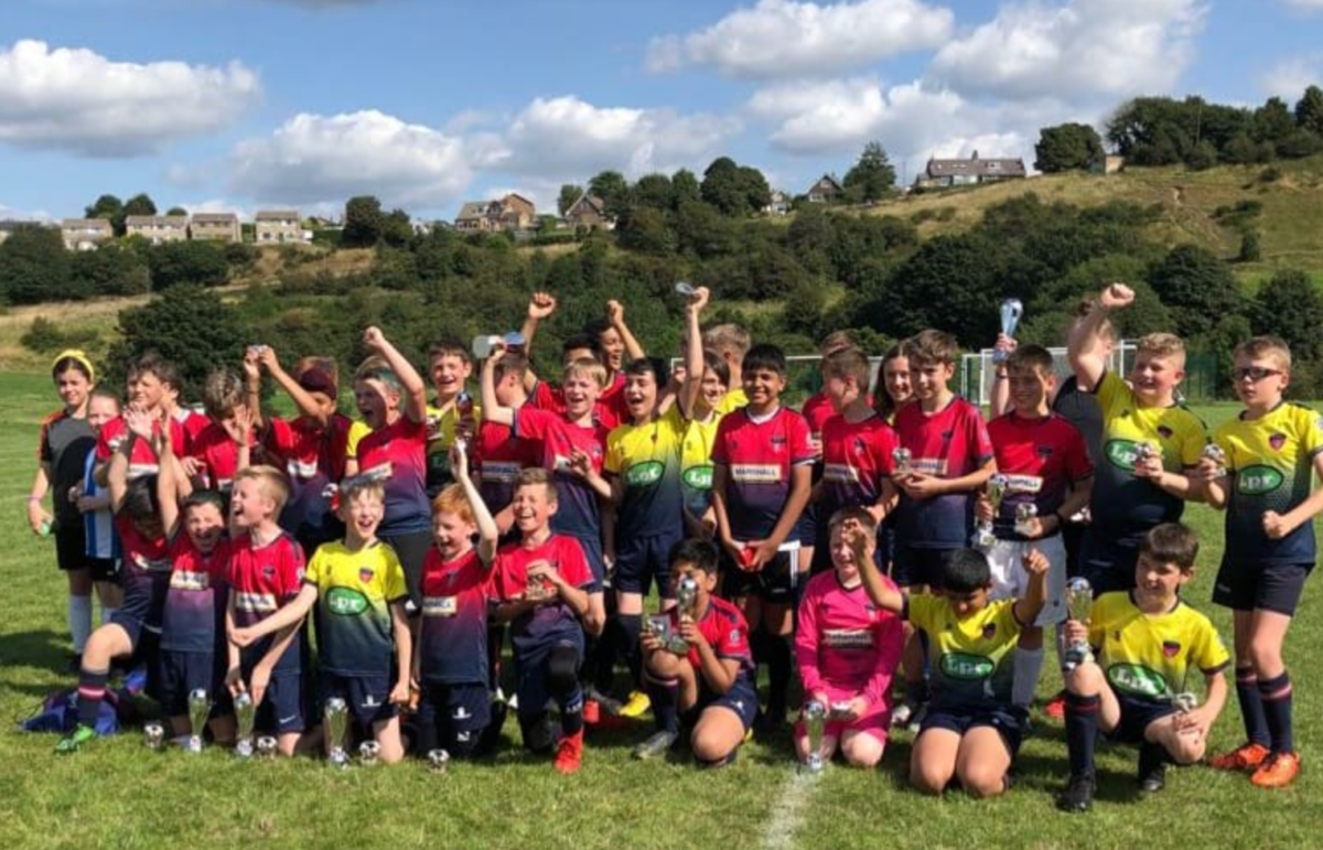 Rastrick Juniors FC :: Kids Football in Brighouse